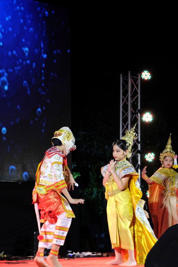 Miss Supanida Paosatheanpan and Miss Suparada pPaosatheanpan - The Mt ...