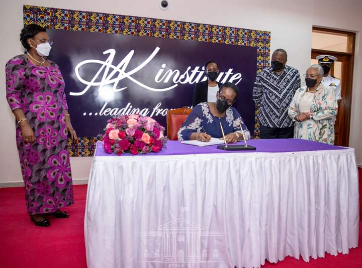 President Uhuru Kenyatta has officially unveiled the Margaret Kenyatta ...