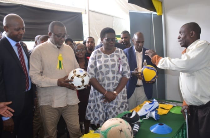 CS Linturi Urges Farmers To Register To Help In Planning - The Mt Kenya ...