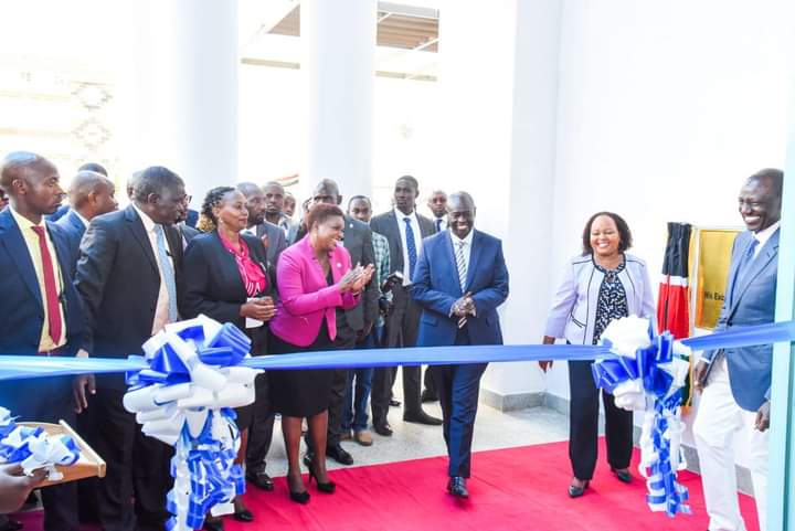 President Ruto Officially Opens Kerugoya Level V Hospital - The Mt ...