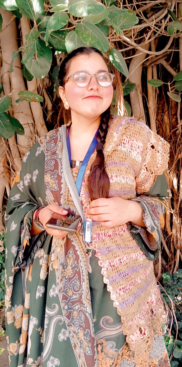 Abeera Mirza Is Raising The Flag High For Pakistans In Poetry - The Mt ...