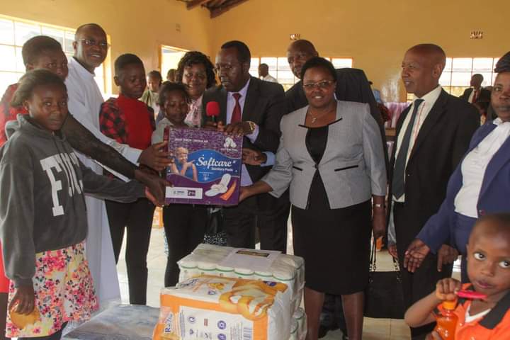 Biashara Sacco Offers Early Xmas To Needy Homes - The Mt Kenya Times