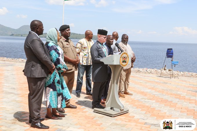 Government Spokesman Roots For Raila To Take AU Top Job - The Mt Kenya ...