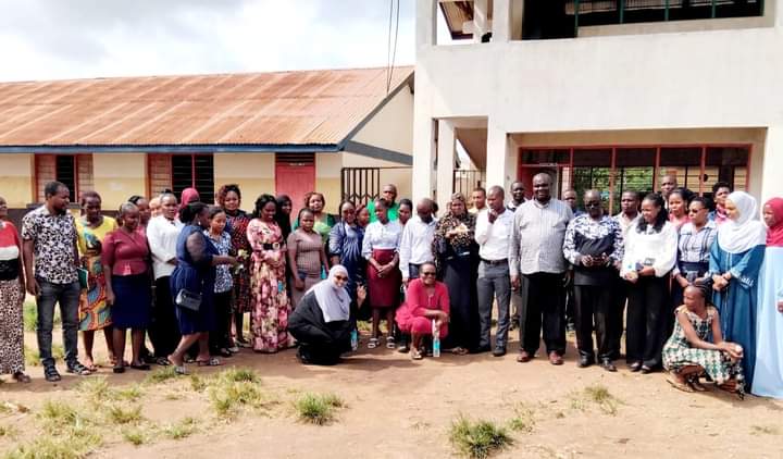 National Assembly Outreach Enlightens Pupils At Lake Kenyatta Primary ...