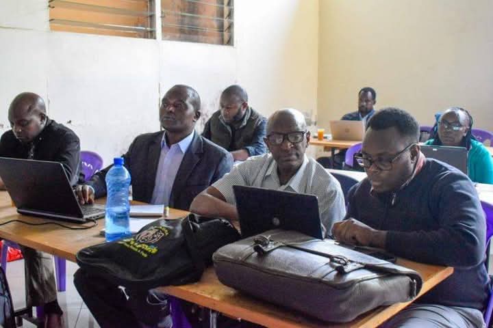 Community Health Assistants In Nakuru Trained On Electronic Community ...